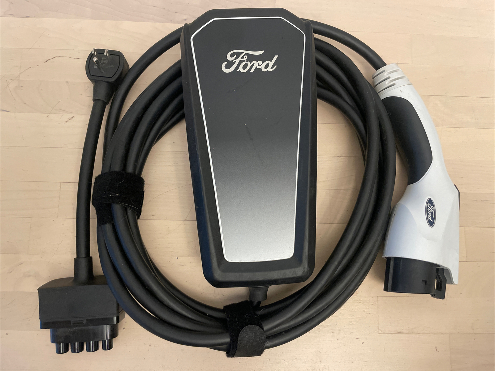 Ford F150 Lightning Mach-E EV Charger 12A EV charging cable cord NEMA 5 ...