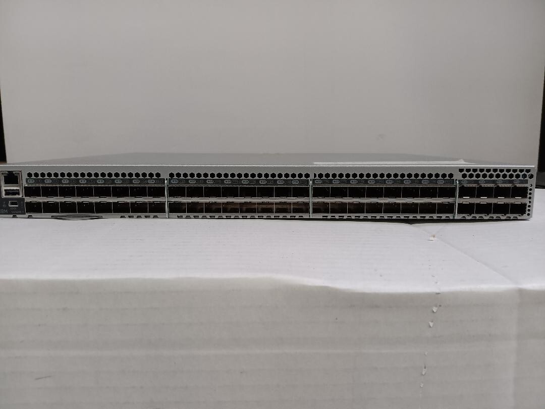 IBM SAN64B-7 8960-P64 64GB FC switch Brocade G720 w/(24) active ports ...