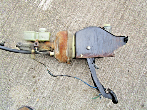 MG MGB Clutch Master Cylinder Brake Master Cylinder Brake Servo 1976 ...