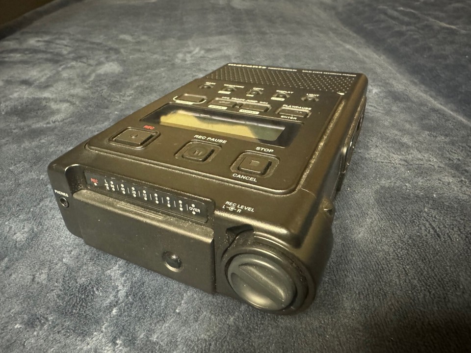 Marantz Professional Solid State Recorder PMD660 Digital Voice Recorder ...