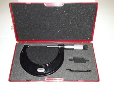 Micrometers - Micrometer With Lock