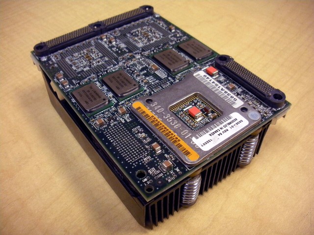 Sun Microsystems Sun UltraSPARC II 400 MHz (501-5838) Processor for ...