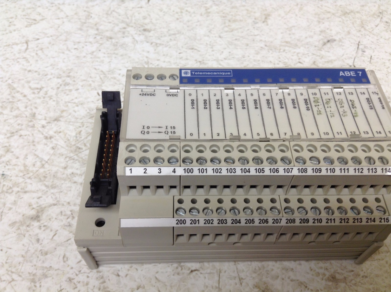 Telemecanique ABE7-H16S21 Wiring Base ABE7H16S21 ABE 7 | eBay