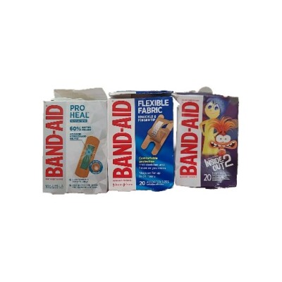 Band-Aid Brand Pro Heal 9ct, Knuckle &Fingertip 20ct Inside Out 20ct ...