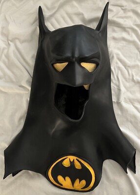Vintage 1992 DC Comics Batman Returns Rubber Mask/Cowl Keaton Halloween ...