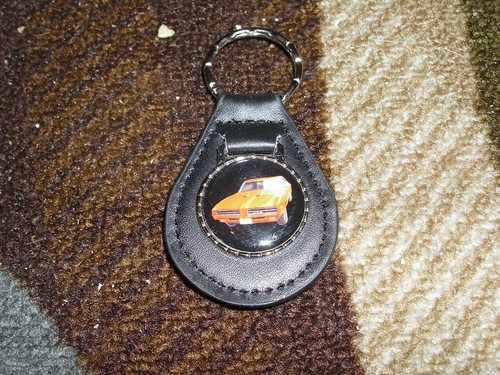 1969 PONTIAC GTO JUDGE THE JUDGE ORANGE CAR LOGO KEYCHAIN KEYRING NEW ...