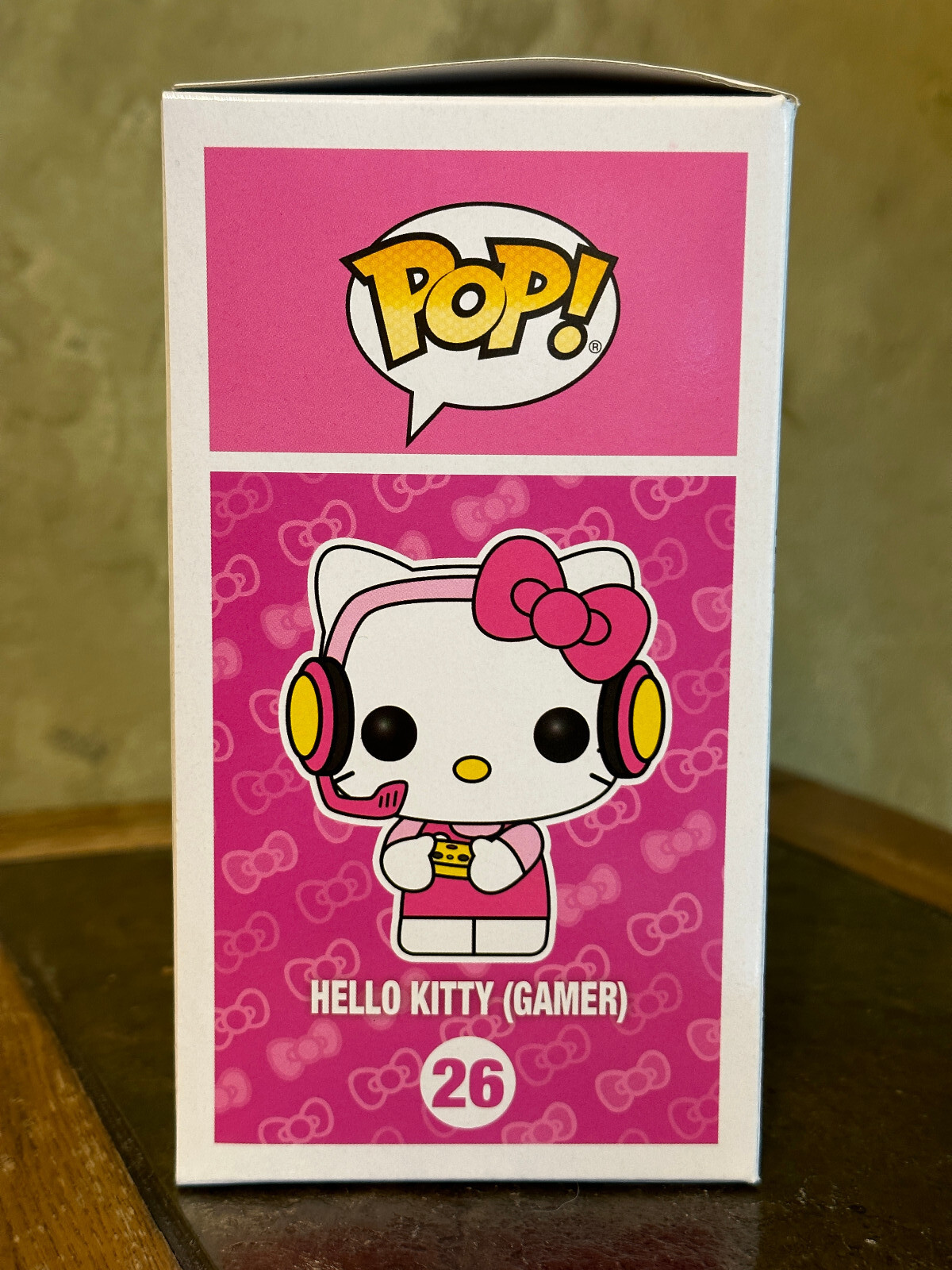 Funko Pop! Vinyl: Sanrio - Hello Kitty (Gamer) - GameStop (Exclusive ...