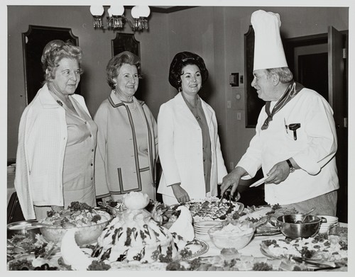 1970 FLAMINGO HOTEL RESTAURANT CHEF CHARLES BASIL 8x10 glossy photo LAS ...