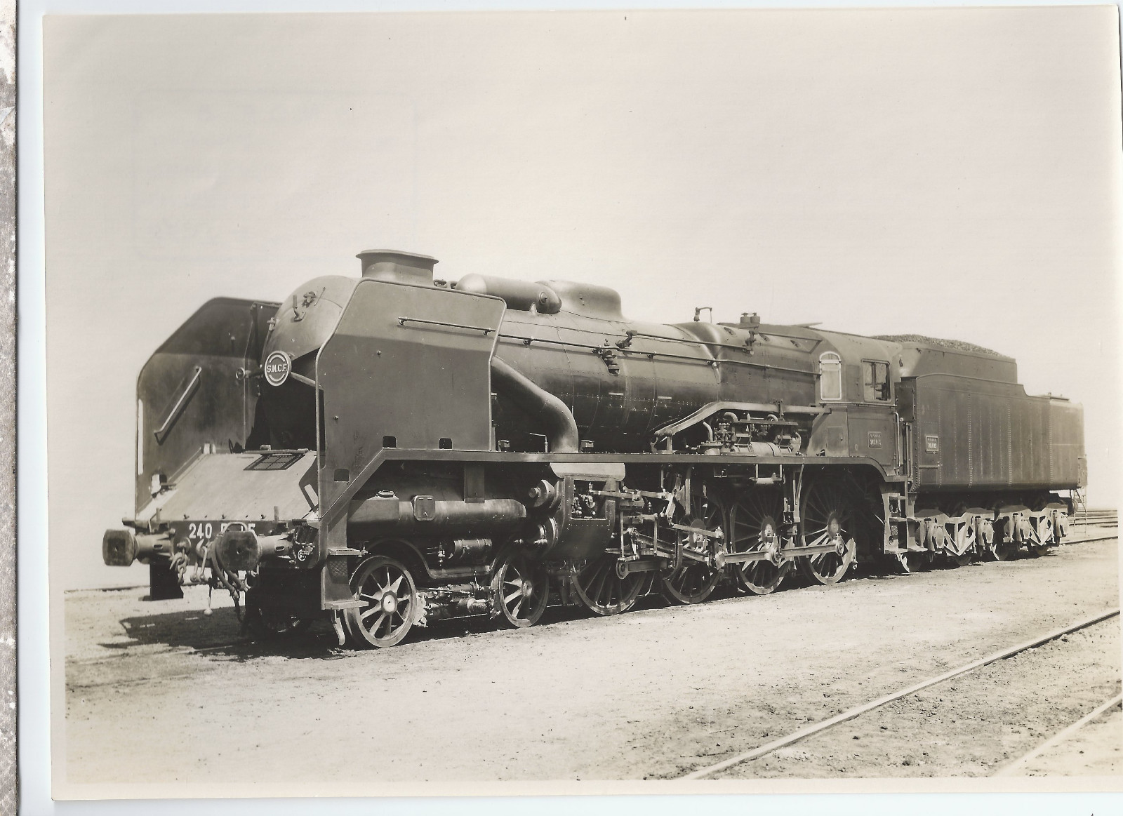 SNCF Locomotive 240P 15 Paris, France S.N.C.F 6 3/4” x 9” Photograph z ...