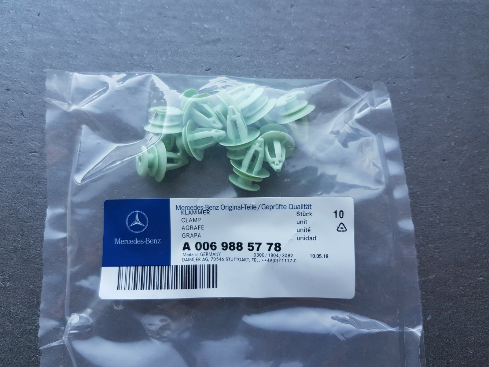 Mercedes A0069885778 CLAMP Green Genuine set of 10 | eBay