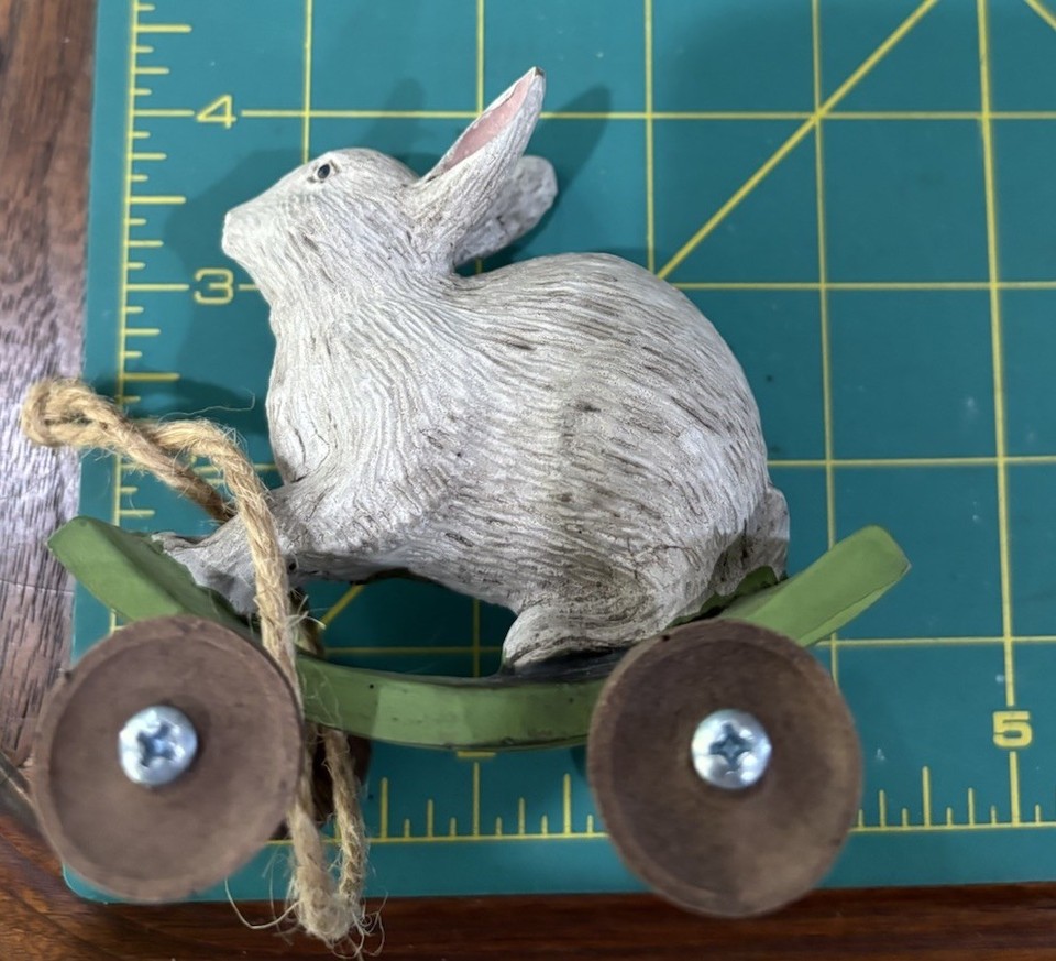Primitive Resin Americana Farmhouse Folk Art Vtg Style Bunny Rabbit on ...
