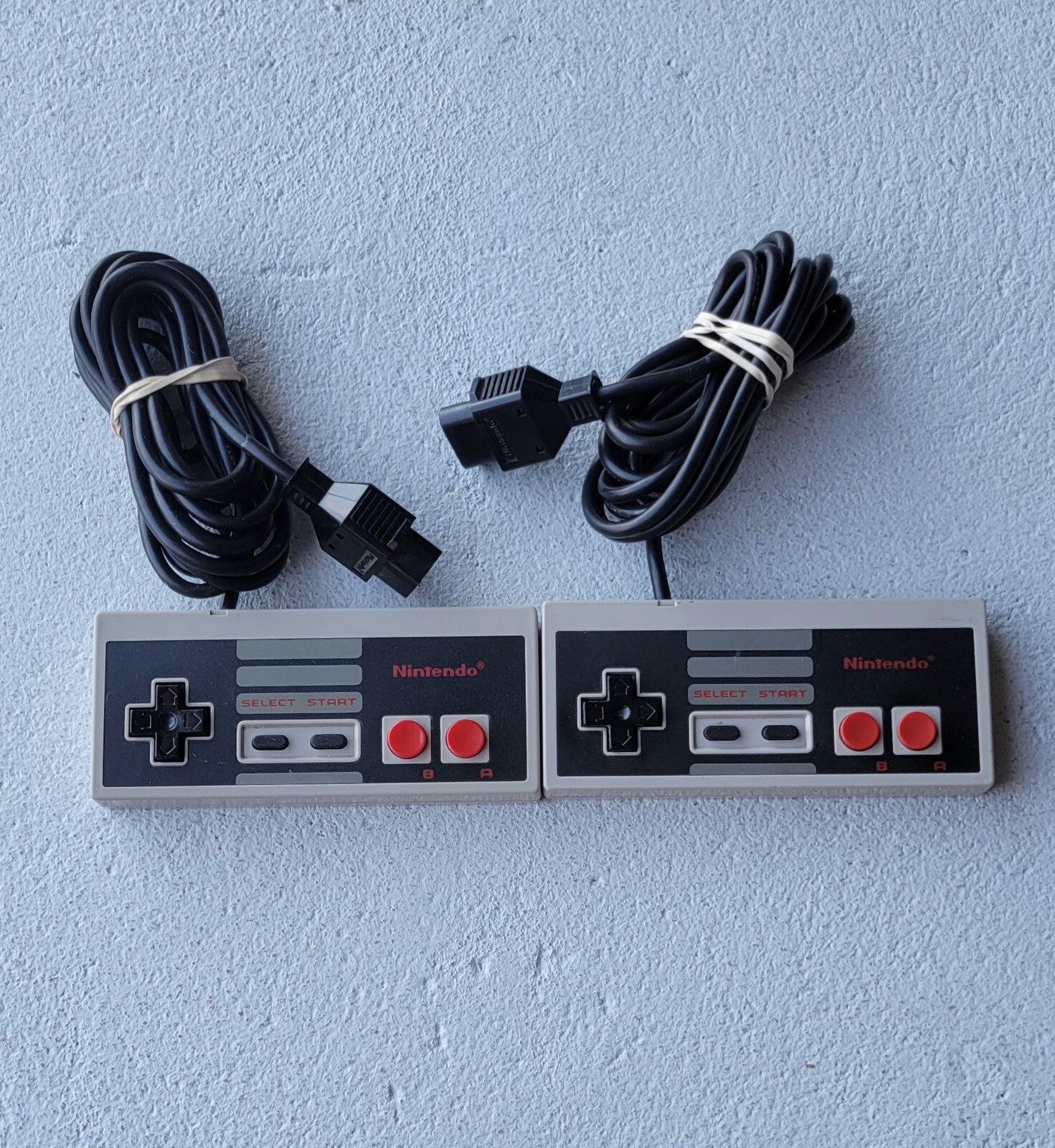 Nintendo NES Original Wired Controller NES-004 Gray Pre-owned, Tested ...