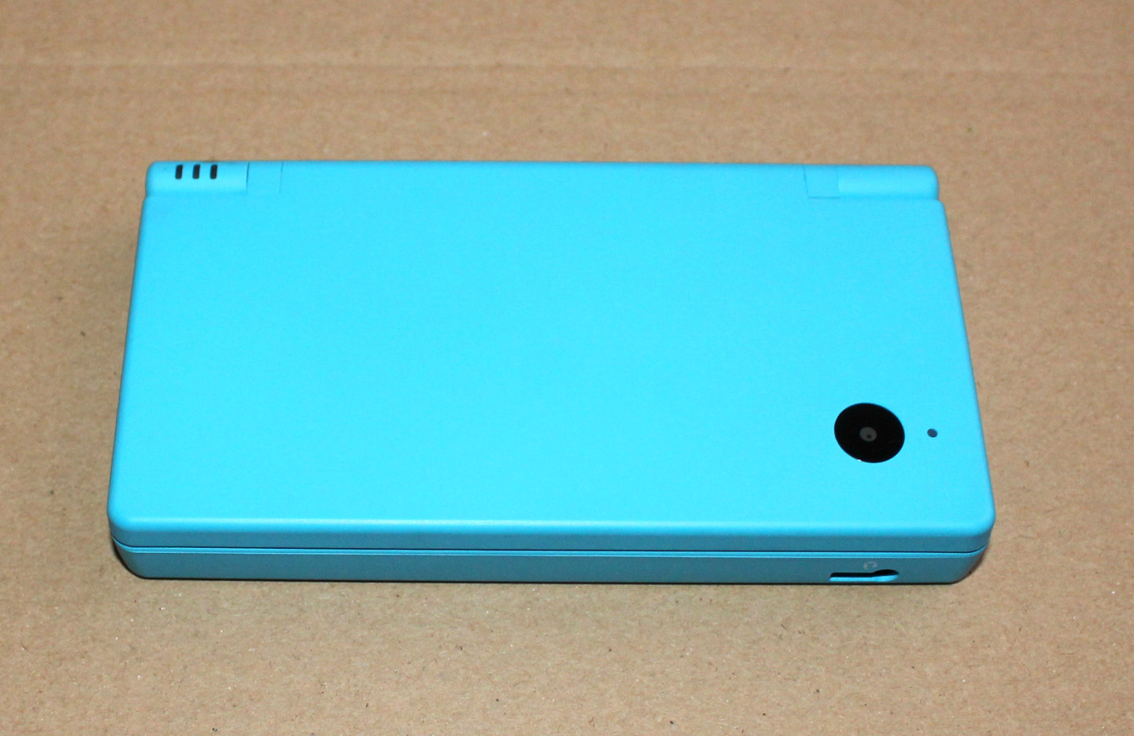 Nintendo DSi Official NonWorking Prototype Prerelease GameShop Display ...