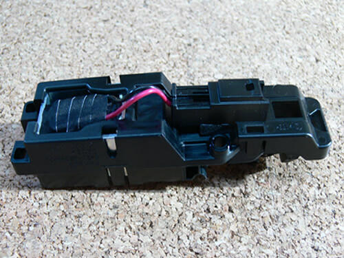 GENUINE LAND ROVER GLOVE BOX LATCH RANGE ROVER SPORT DISCOVERY LR035176 ...