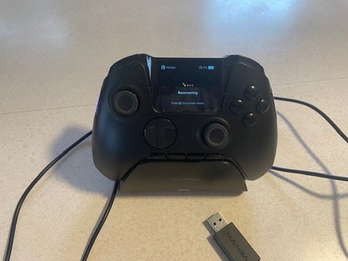 ManbaOne Interactive Screen Wireless Gaming Controller BLACK, Docking ...