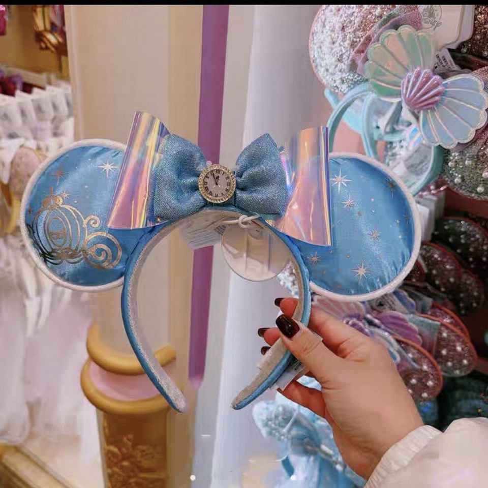 2026 Loungefly Disney.Parks Mickey Magical Minnie Mouse Ears Sequins ...