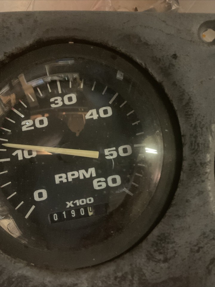 GM 5.7 Engine Bare Block #10243880 Used Bored .040 Only 190 Hours On It ...