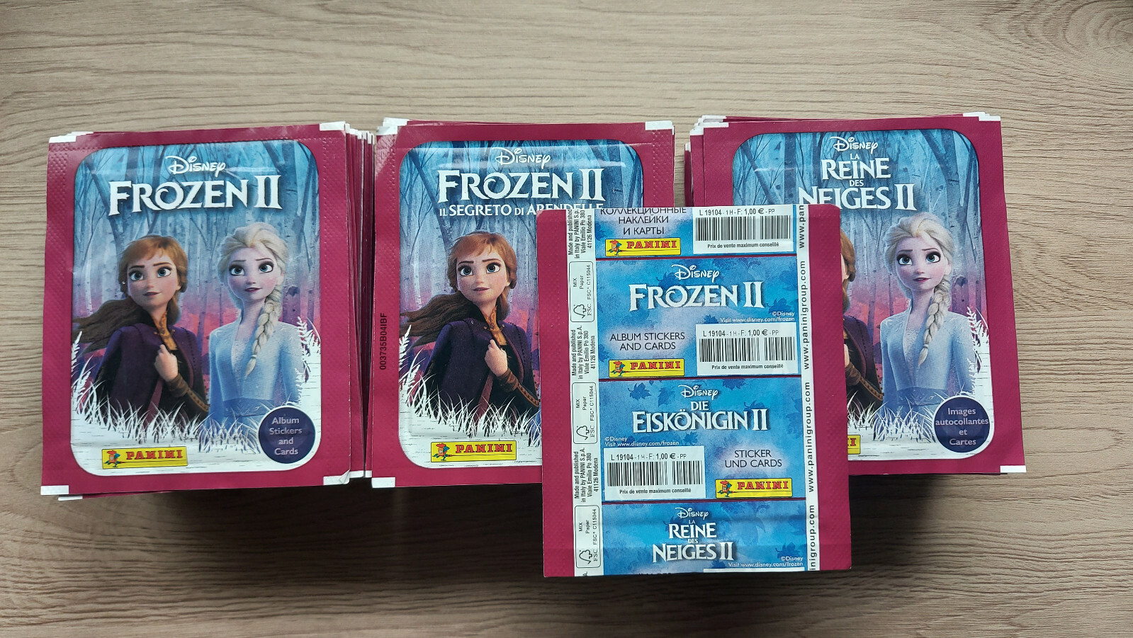 PANINI FROZEN II (STICKERS & CARDS 2019) - 150 POCHETTES NEUVES VERSION ...