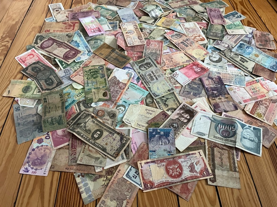 Heavily Worn & Circulated Lot of 200 Mixed Banknotes Foreign World ...