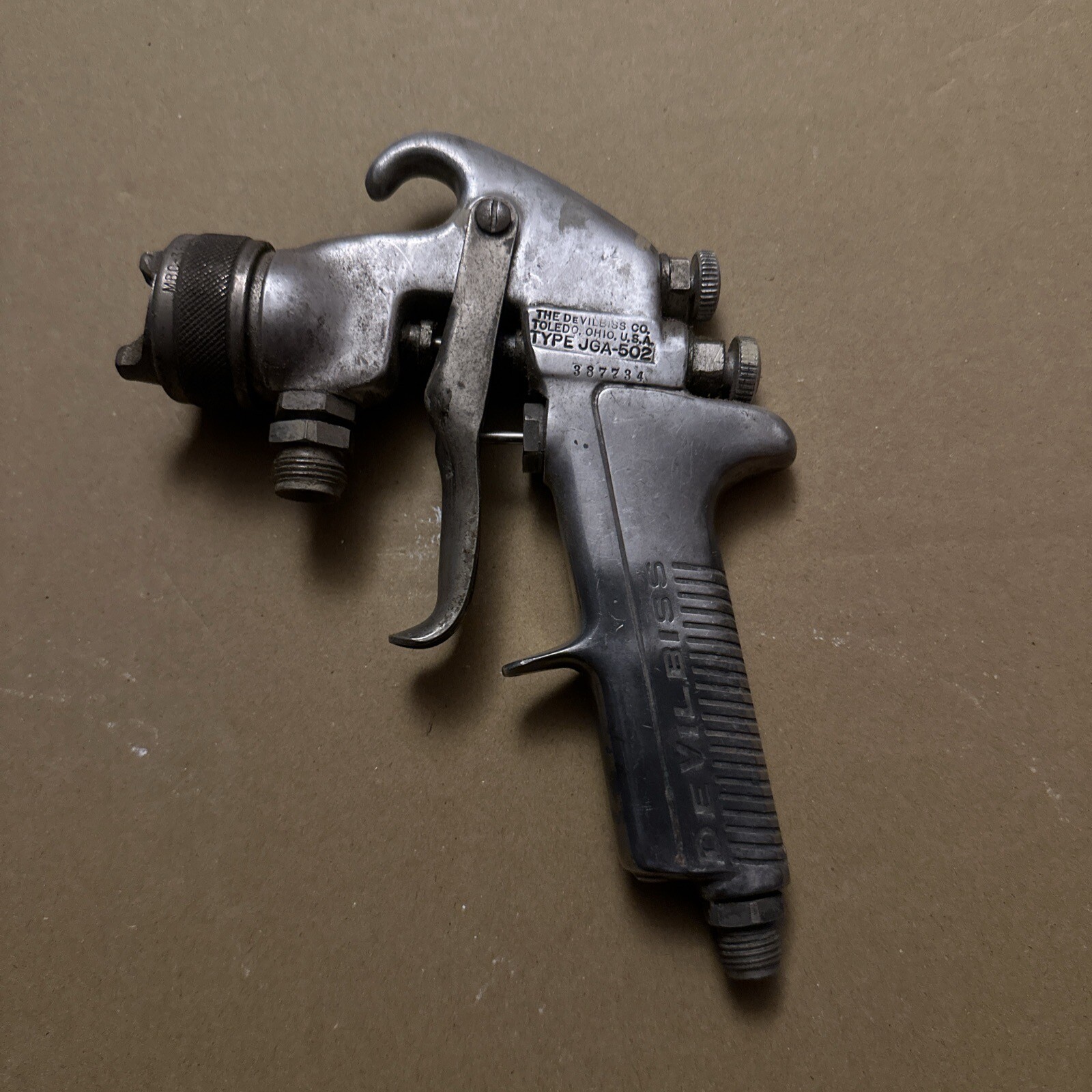 DeVilbiss Jga-502 JGA502 JGA 502 Siphon Spray Paint Gun and 30 Cap TGC ...