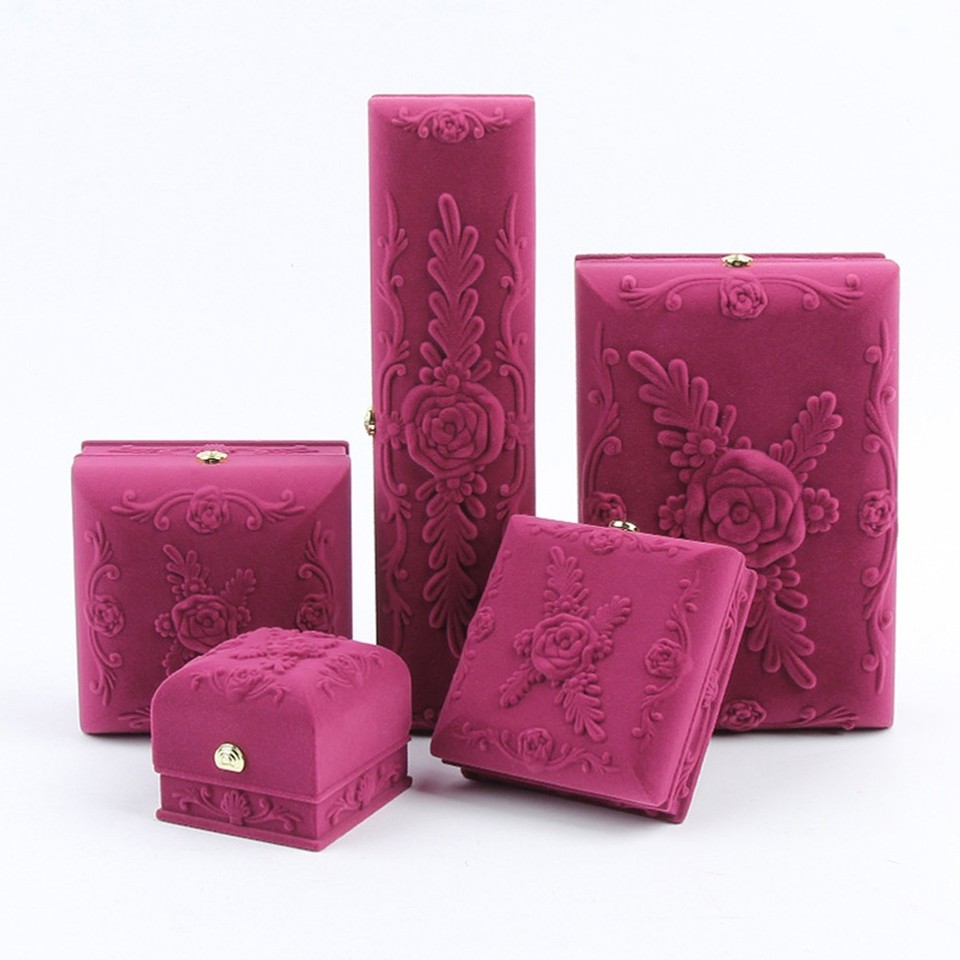 Jewelry Box with Flocking Interior for Scratch-Free Pendant Display ...