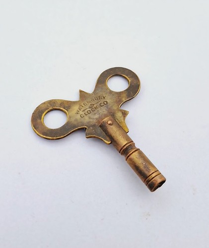 CLOCK WINDING KEY GRANDFATHER BRASS WATERBURY CLOCK CO VINTAGE # 2 | eBay