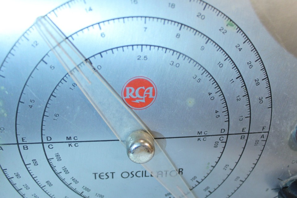 Vintage Rare RCA Test Oscillator Equipment Type 167 -- Lights up | eBay