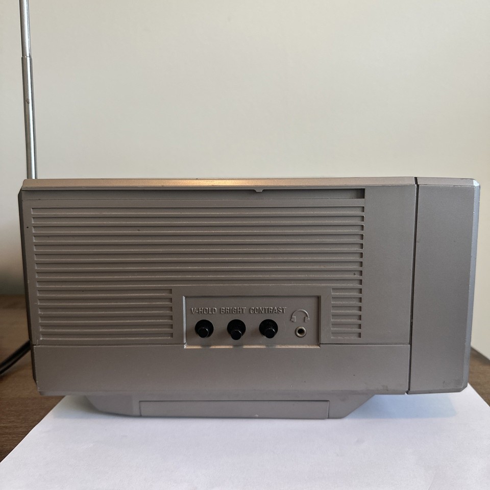 Vintage GE 7-7150B 1984 Television Portable CRT TV AM/FM Radio Works ...