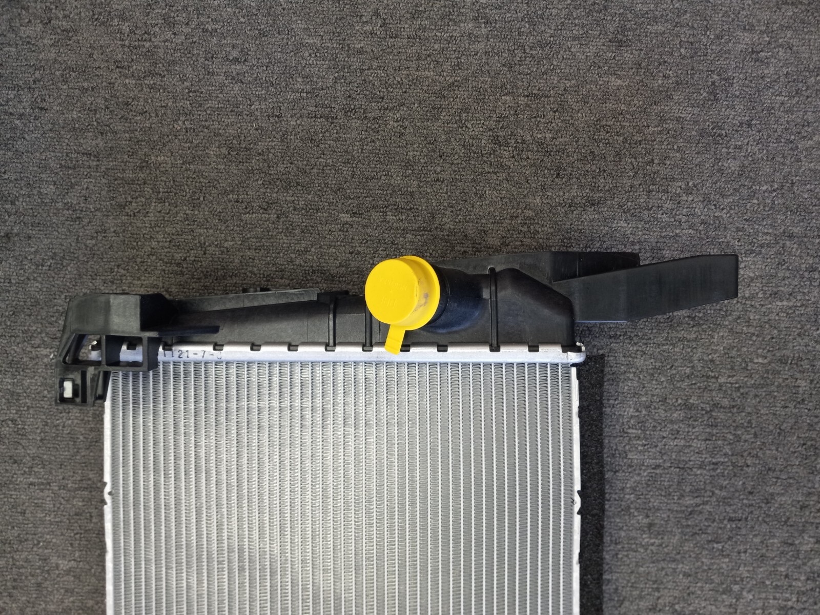 Genuine OEM Radiator BLEM For BMW X1 X2 17118603089 | eBay