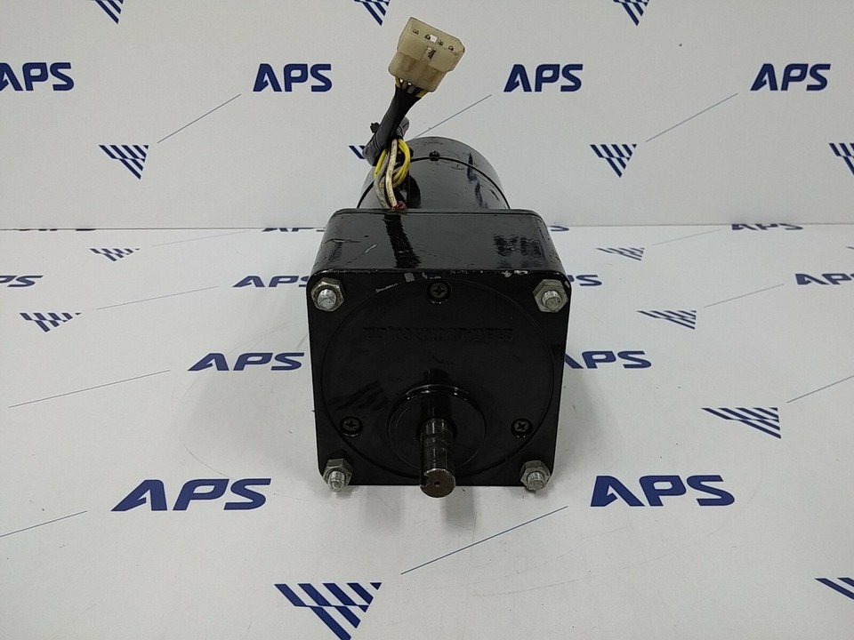 441-0303// ORIENTAL MOTOR 5RK40GK-C2M 5GK75K (UNCLEAN) MOTOR [USED/FAST ...