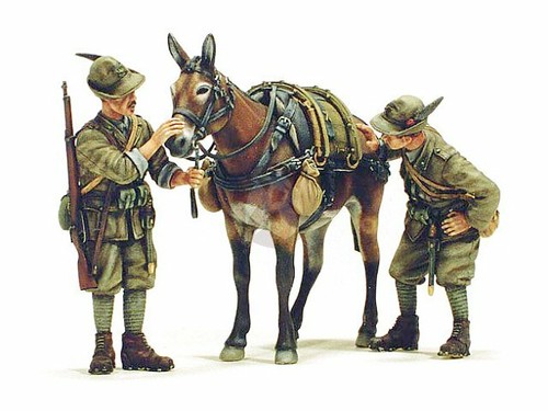 Model Victoria 1/35 "Alpini" Italian Mountain Infantry w/Mule WWII (3 ...