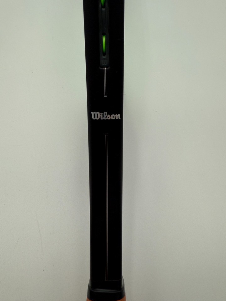 2024-25' Wilson RF01 Pro *320g* 16x19 4-1/4 (Mint condition) newest ...