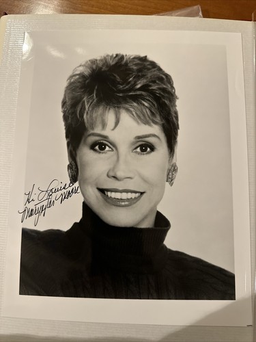 Mary Tyler Moore Signed Vintage Photograph 💯 Authentic | eBay