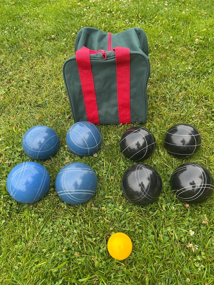 Premium Quality Official Tournament Bocce Sets - 107mm with Black balls ...