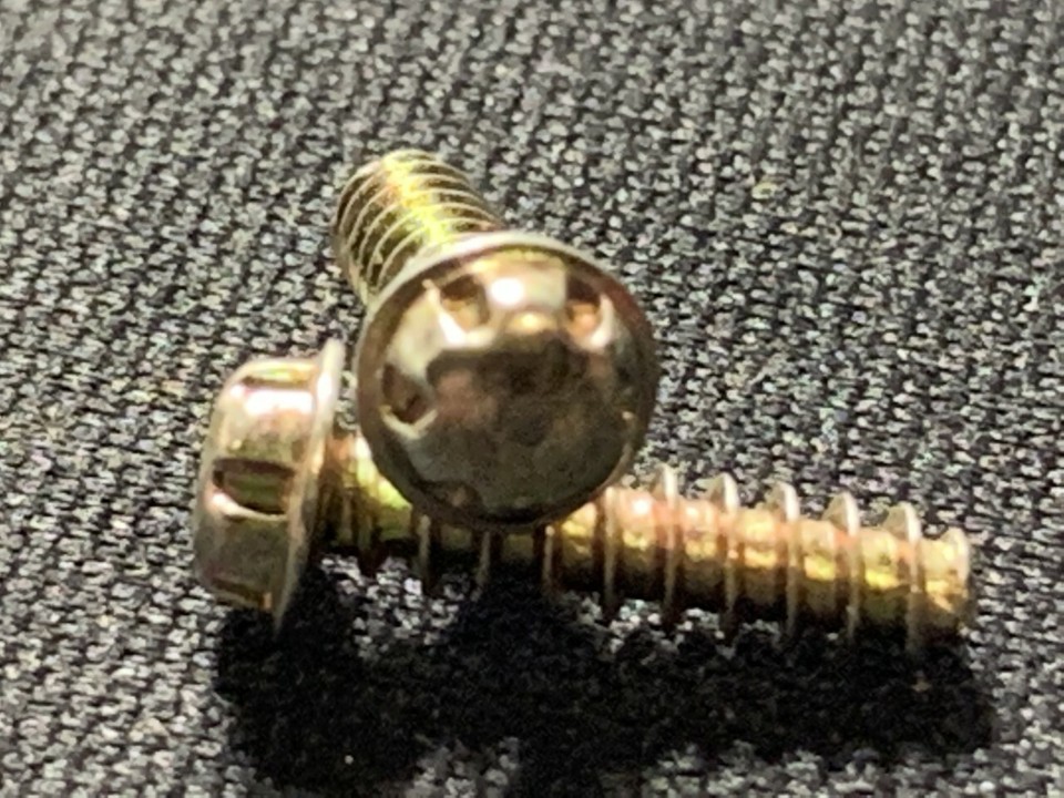 Lot of 50 For SNES/N64 Nintendo Console Casing Security Screws 4.5mm ...