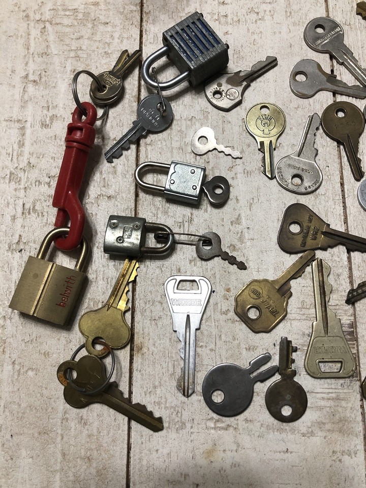 Vintage Lot 30 Assorted Keys Yale, Curtis, Eagle, Taylor Briggs | eBay