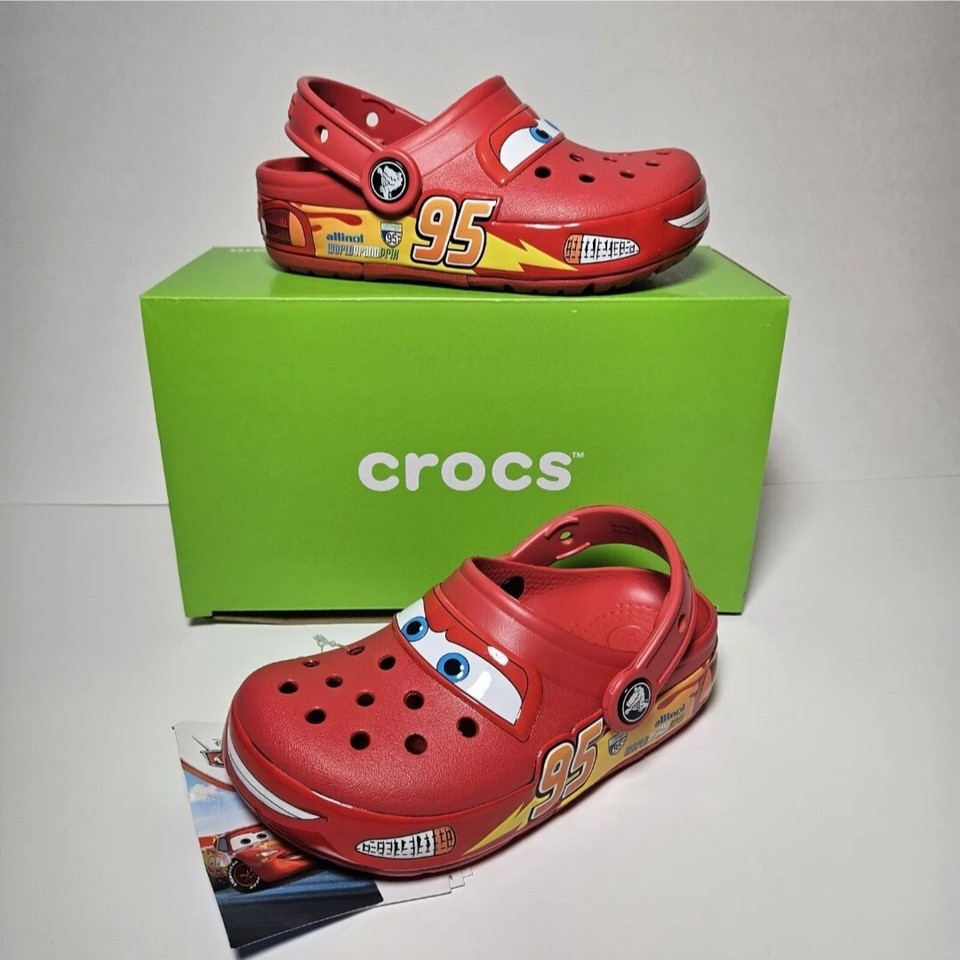 Crocs Fun Lab Disney and Pixar Cars Kids Clog Lightning McQueen Red ...