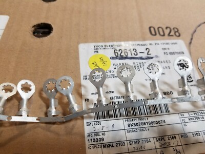 50 pcs AMP TE Ring Connector Terminals 62613-2 wire conn 10-12 open ...