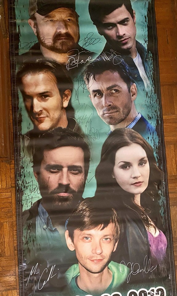 Supernatural VINYL BANNER-Creation Entertainment-SIGNED BY 12 ACTORS ...