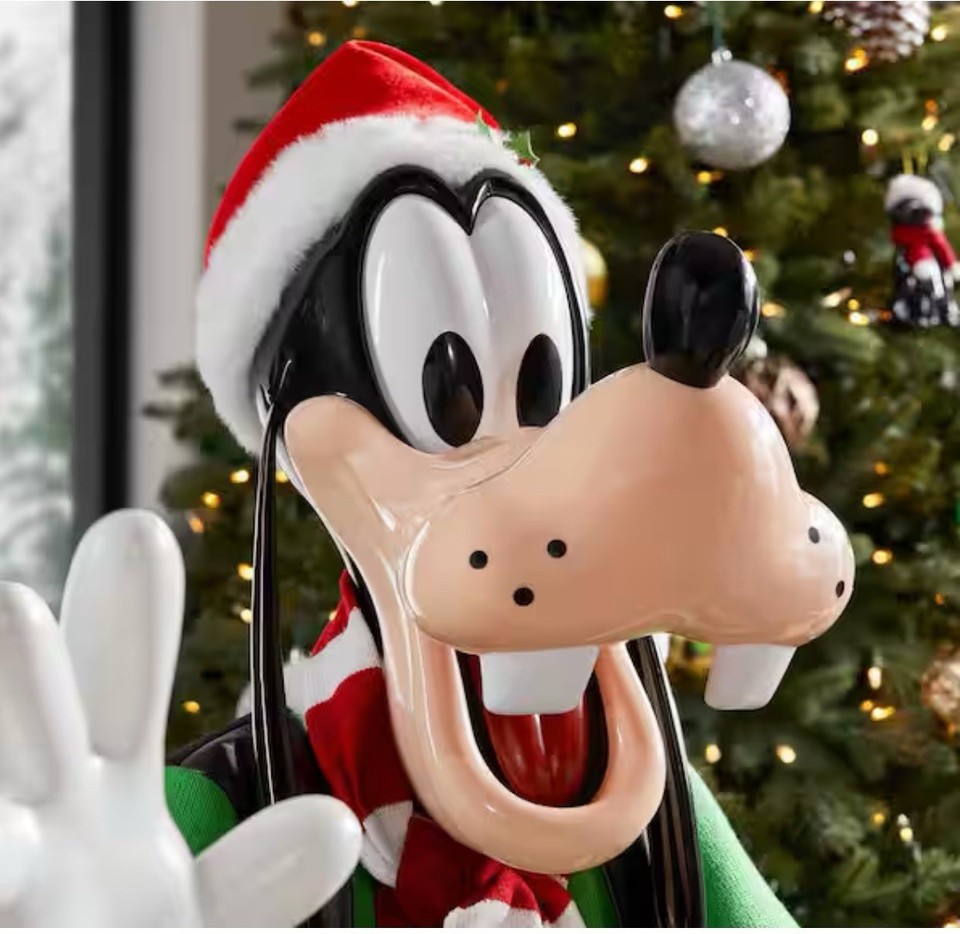 Home Depot DISNEY 4FT ANIMATED HOLIDAY GOOFY ANIMATRONIC | eBay