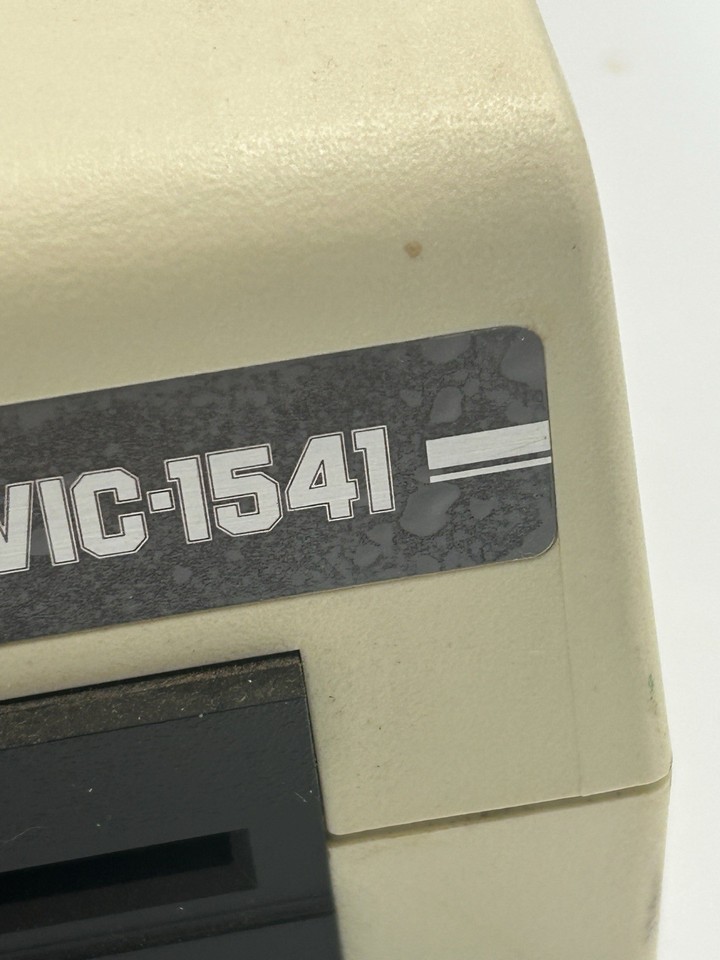 Commodore 64 Drive Floppy Disk Computer VIC - 1541 powers on Plastic ...