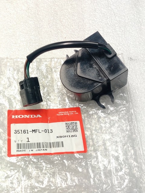 09 Honda Cbr1000rr CBR 1000rr Tip Over Bank Angle Sensor 35161-mfl-013 ...