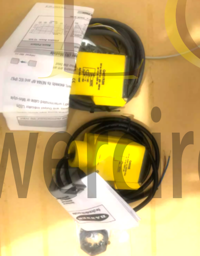 NEW Banner Q45VR3R+Q453E Rugged Rectangle Sensor~ | eBay