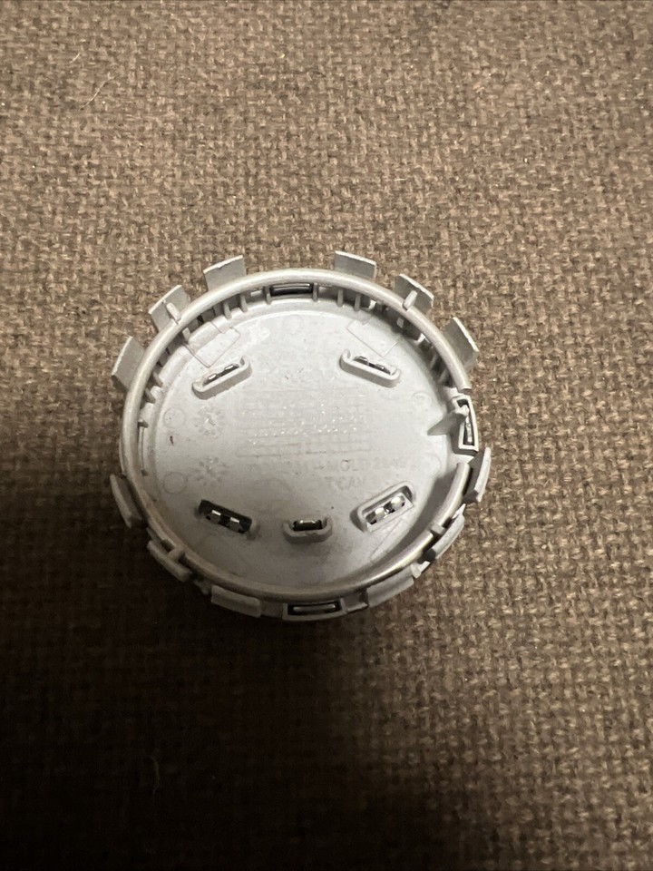 TOYOTA HIGHLANDER CAMRY AVALON RAV4 SIENNA OEM WHEEL CENTER CAP 42603 ...