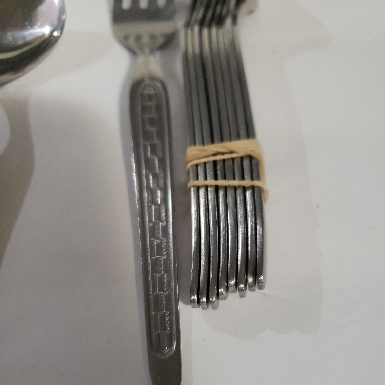 VINTAGE SET OF 16 Rostfrei SPOONS FORKS SALAD FORK SPOON Stainless MCM ...