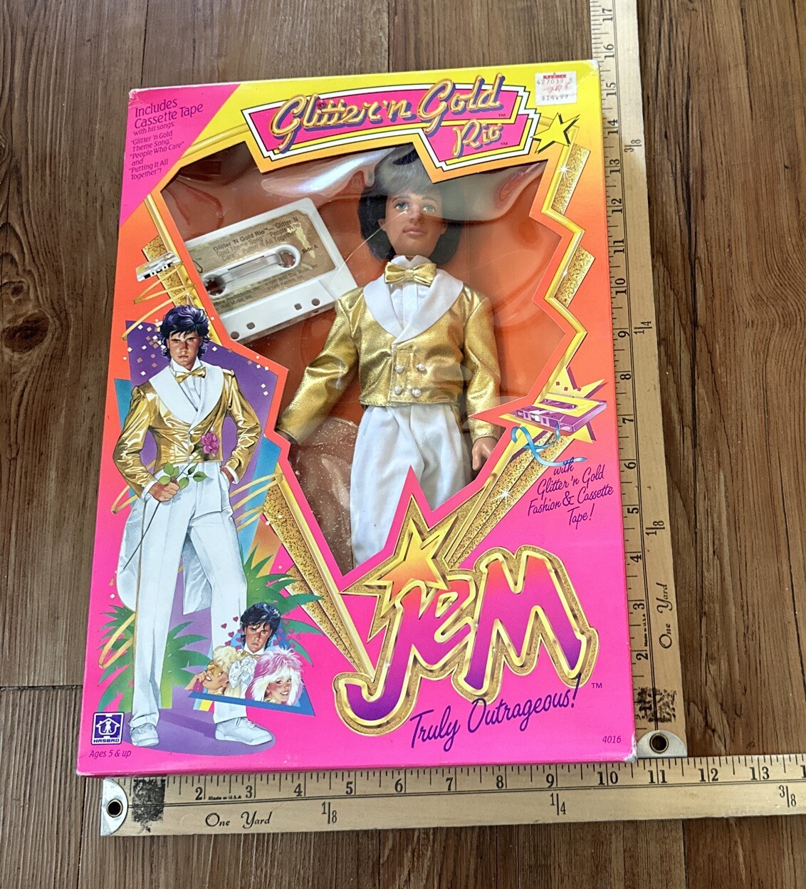 1986 Gem Hasbro Jem and the Holograms Glitter n Gold Rio Doll w ...