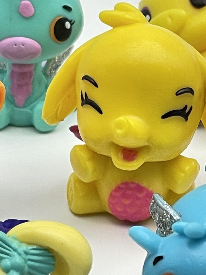 Hatchimals Shopkins Mini Figurines Lot of 21 Pieces. Mixed- Toys ...