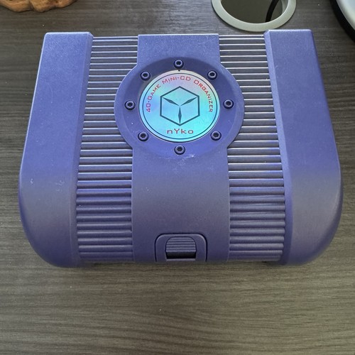 Nyko Game Mini-CD Organizer Indigo storage Case Nintendo GameCube game ...