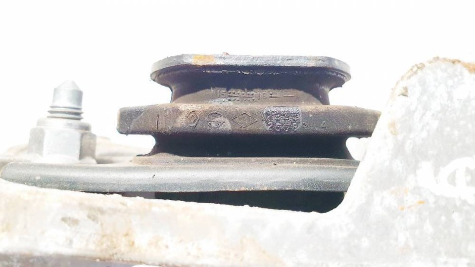 112221641r Genuine AQR Engine Mount Bracket and Gearbox Mount Brac ...