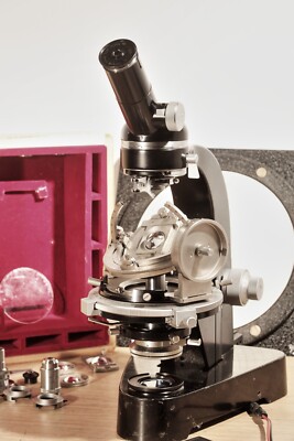 LEITZ LABORLUX-POL PETROGRAPHIC MICROSCOPE WITH UNIVERSAL ROTATING ...
